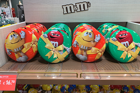 Mars ITR celebrates festive period with two M&M’s tins