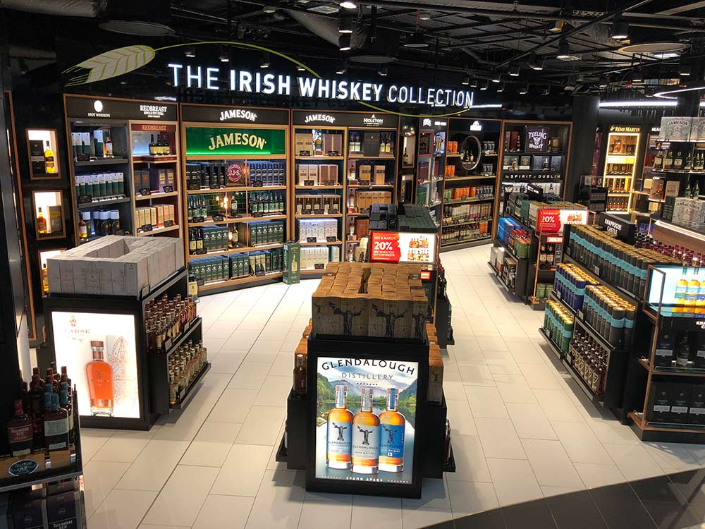 ARI wins Travel Retailer of the Year prize at Icons of Whisky Awards