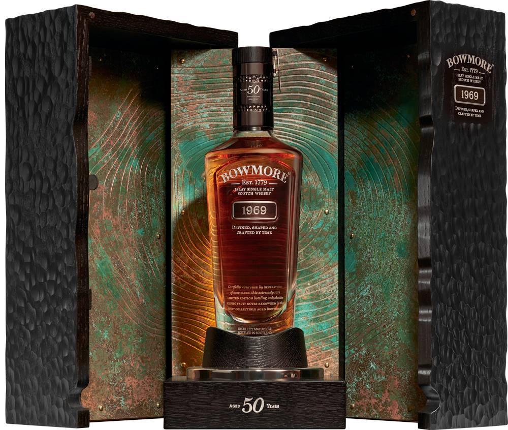 Bowmore takes a bow with final edition of 50-year-old Vault collection