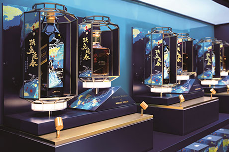 Johnnie-Walker-Blue-Label-x-Angel-Chen-Lunar-New-Year-campaign[1]