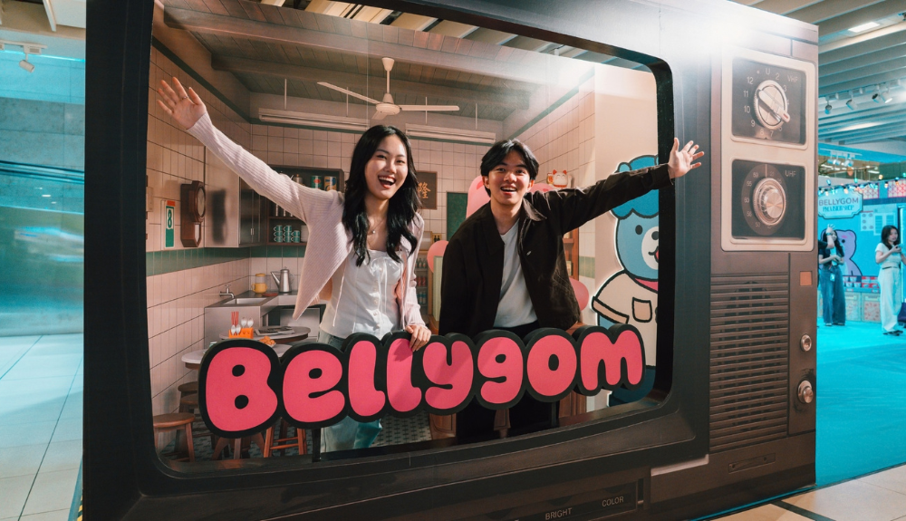 Bellygom lands at Changi Airport with large-scale activation